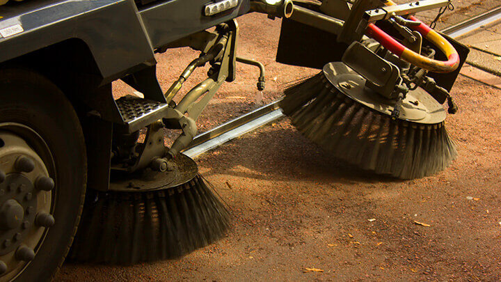 Clean Oil Stains on Asphalt